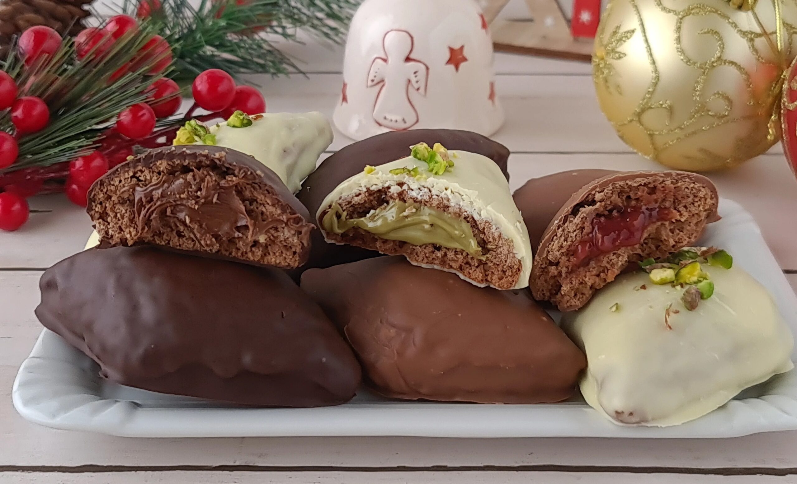 Mostaccioli napoletani con ripieni misti - Rosly a passion for pastry