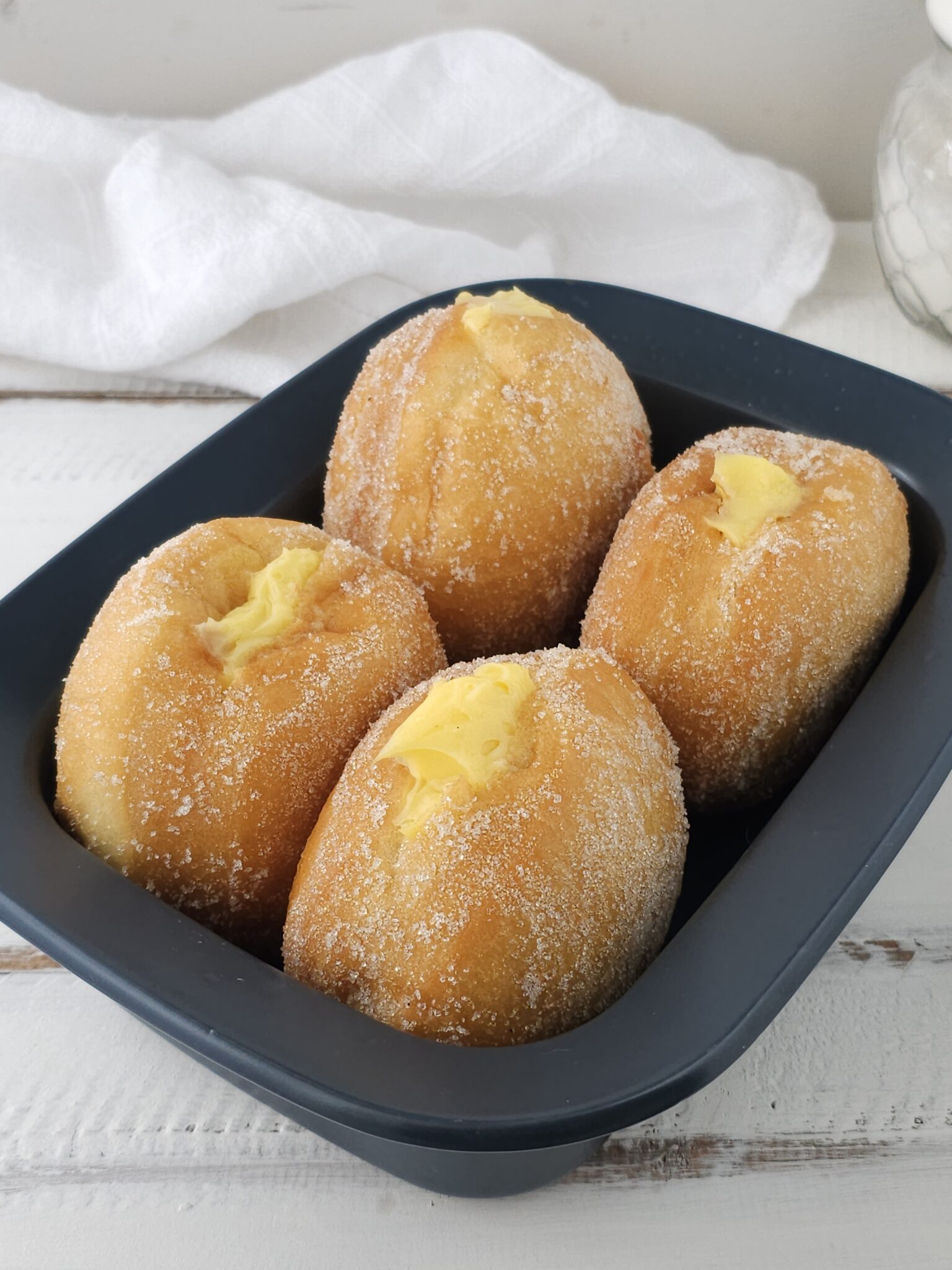 Bombe fritte alla crema pasticcera - Rosly a passion for pastry