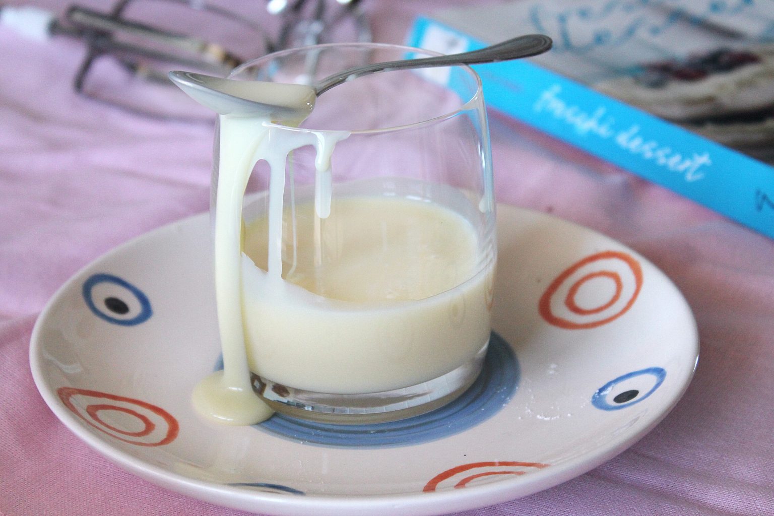 FARE IL LATTE CONDENSATO IN CASA in maniera facile e veloce