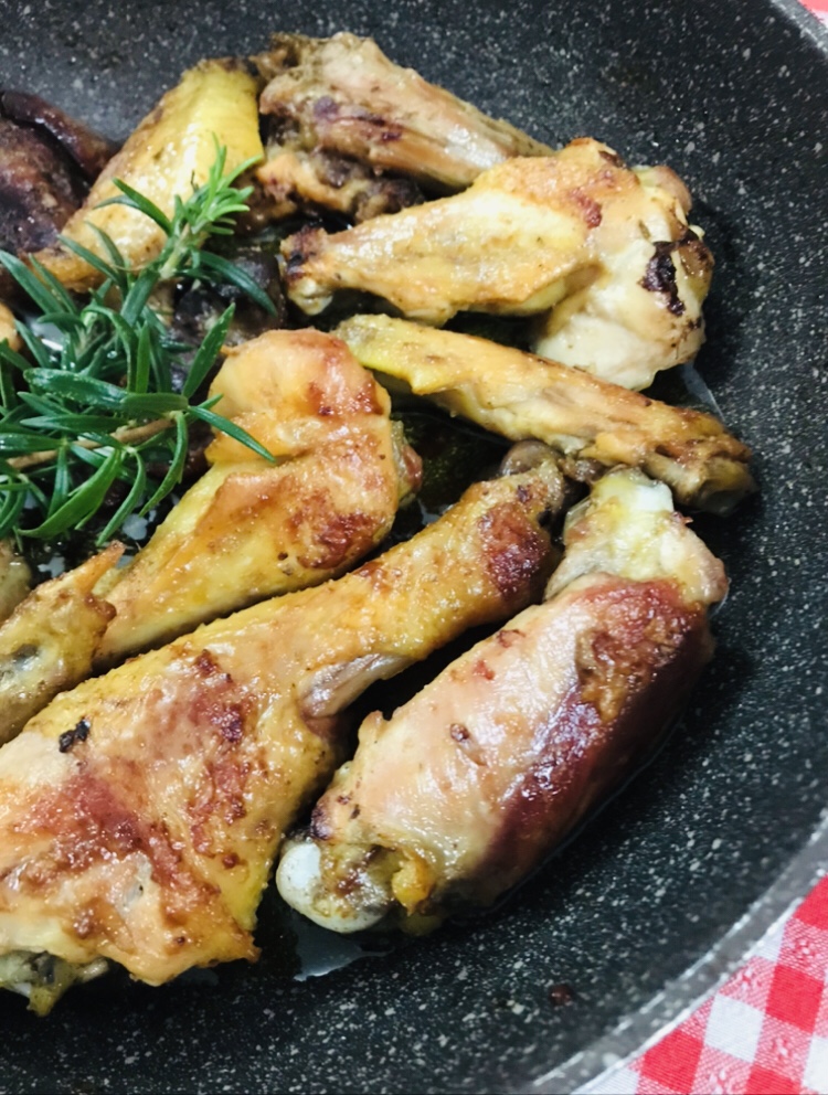 Pollo ruspante in padella - Semplice Cucinare Con Giulia