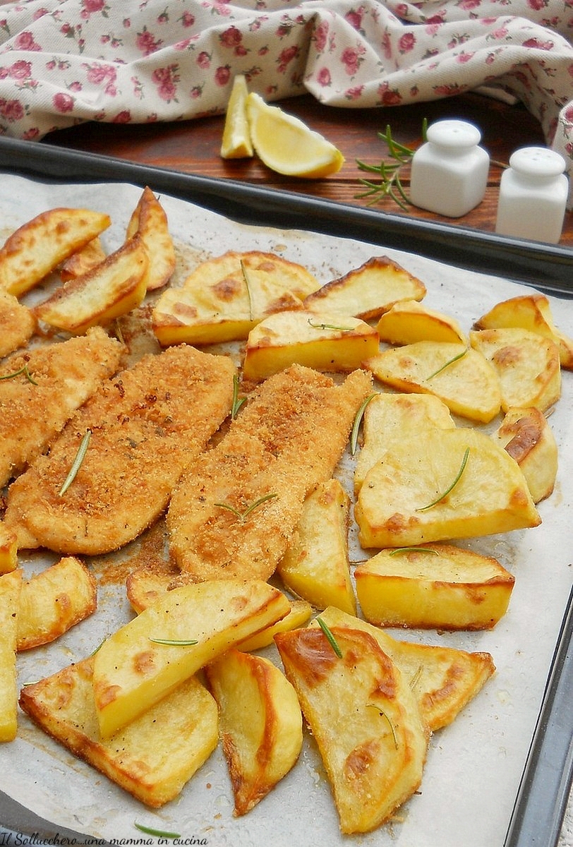 Petto di pollo con patate al forno, un secondo facile davvero perfetto!