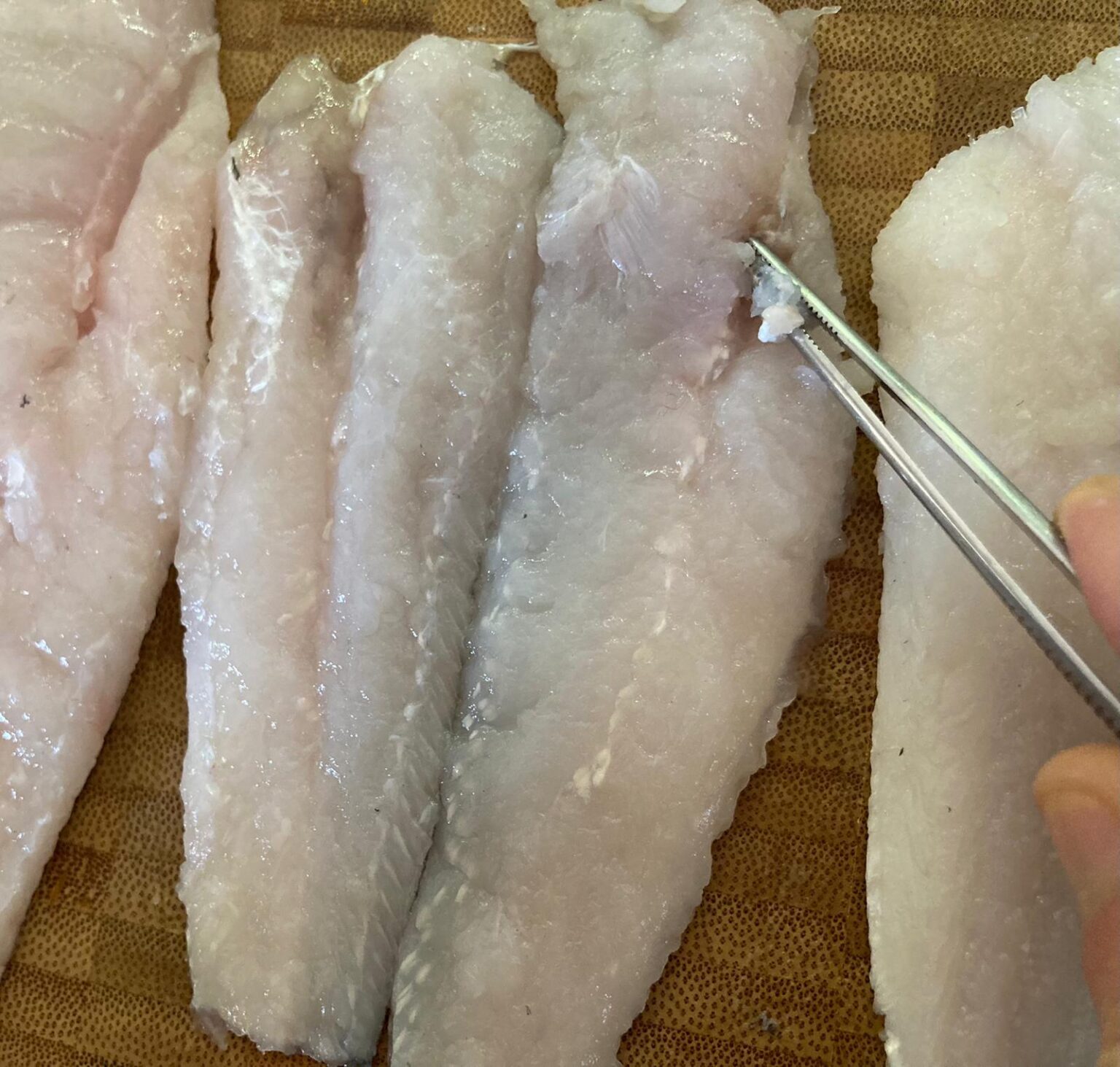 Nasello in padella con pomodorini: ricetta