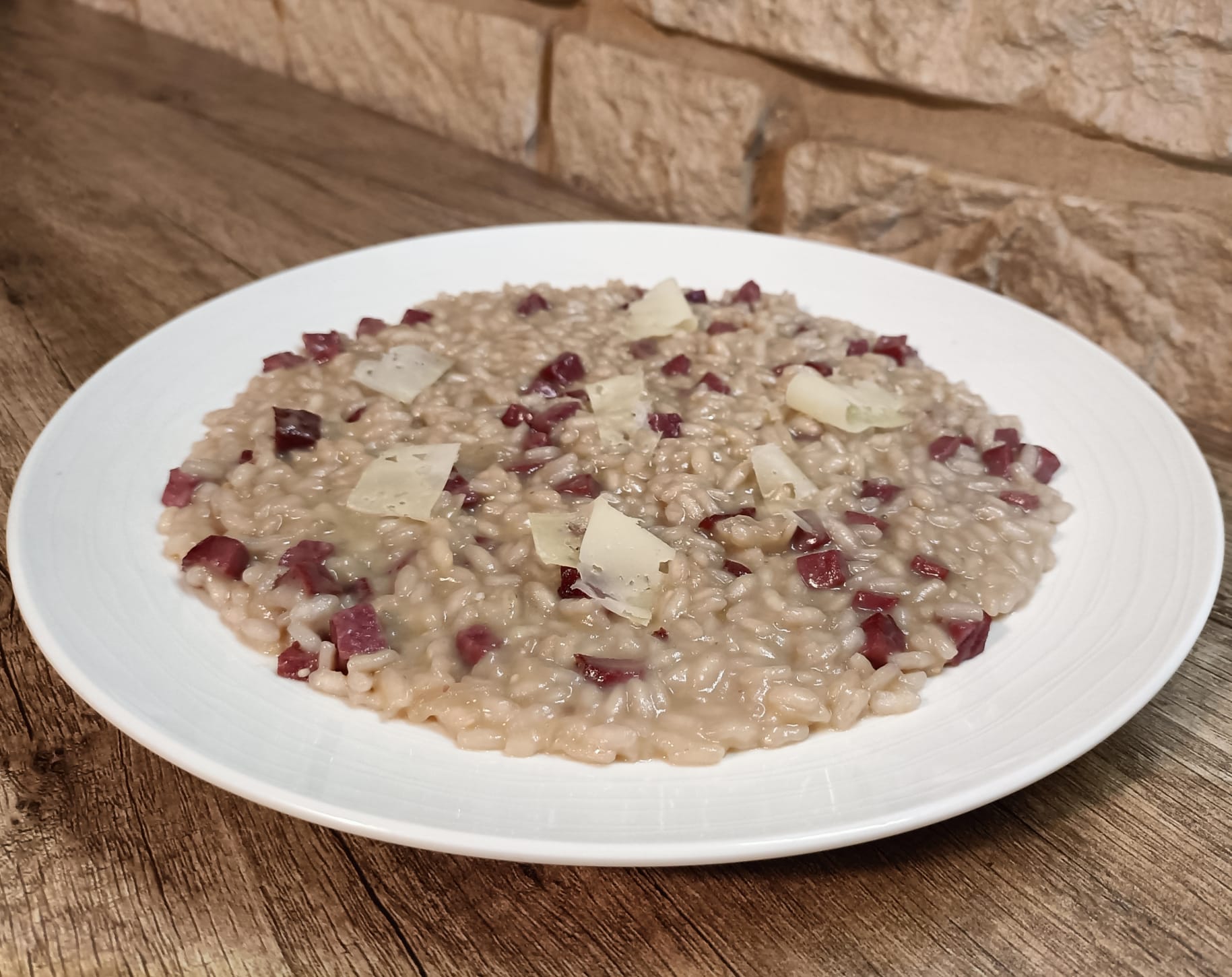 Risotto alla valtellinese con Bresaola e Casera: ricetta squisita