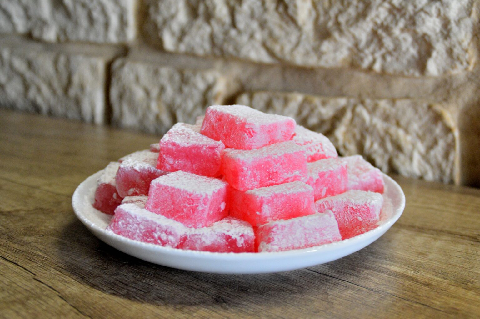Lokum ricetta: come preparare i tradizionali dolci colorati turchi