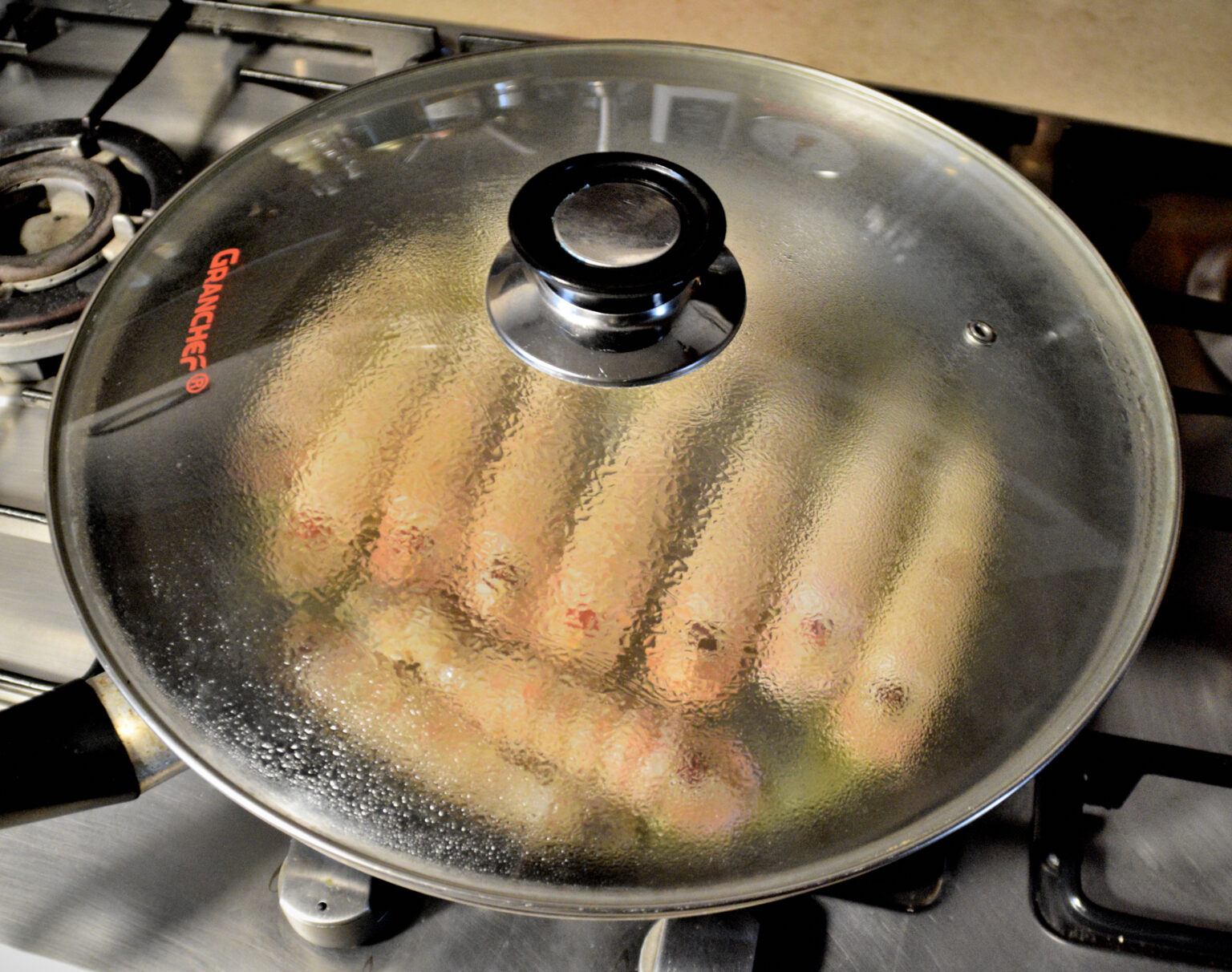 Canocchie in padella: cotte in 5 minuti. Ricetta delle cicale di mare