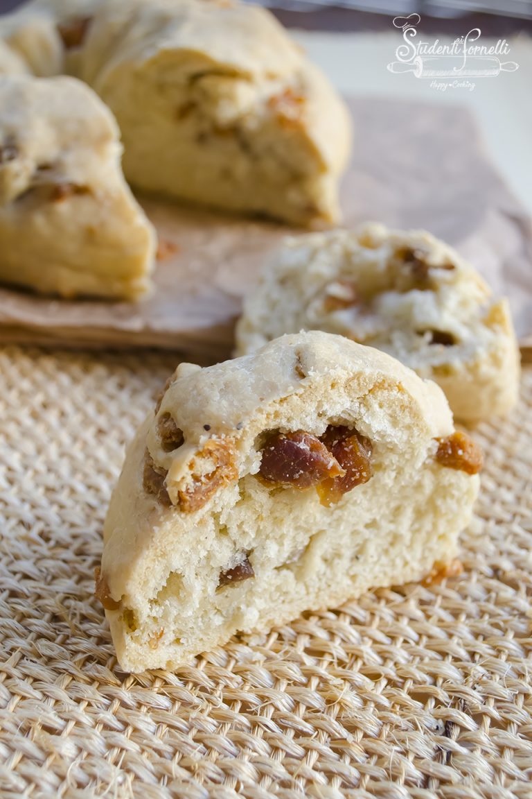 PANE CON CICOLI (o Pane con Cicoli) Ricetta Tradizionale