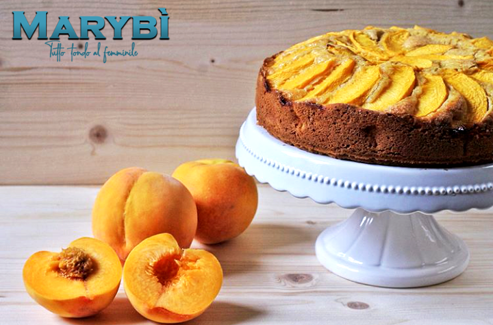 Torta percoche e mandorle | Marybì