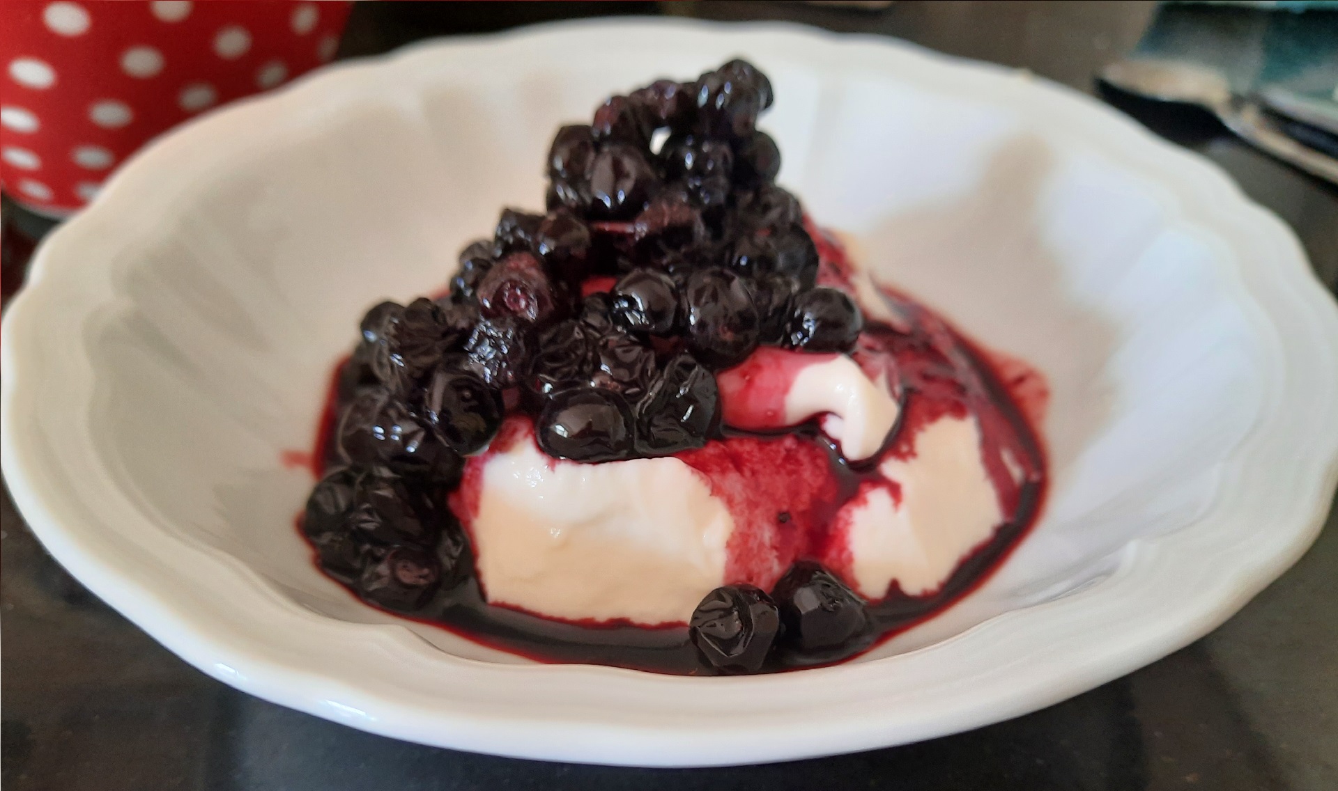 La panna cotta ricetta base - Un'allegra pasticciona in cucina
