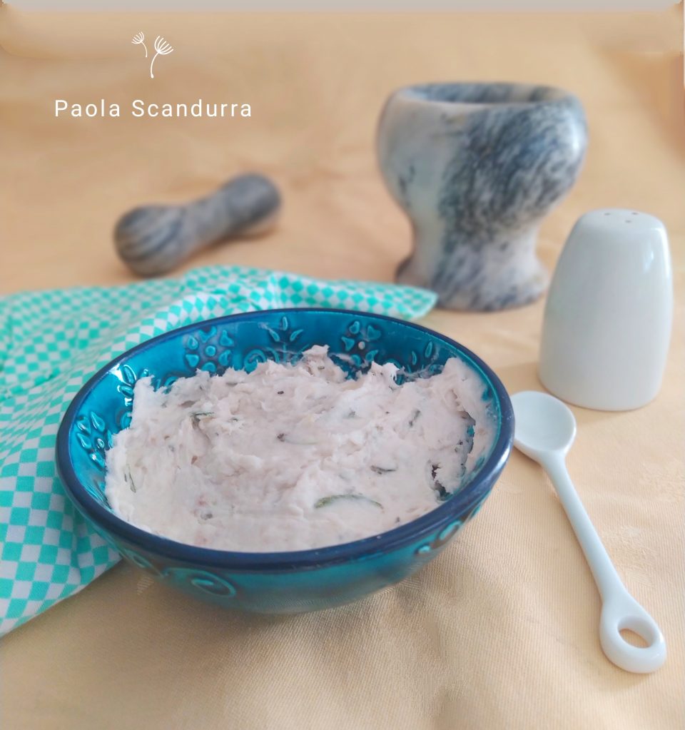 Pesto modenese - Blog di unavitaincucina pesto modenese