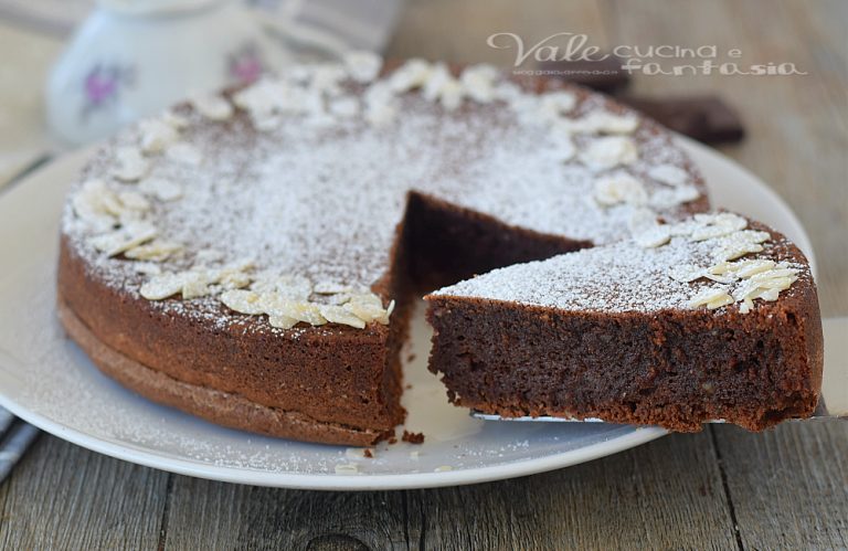 TORTA CAPRESE ricetta originale facile e golosissima