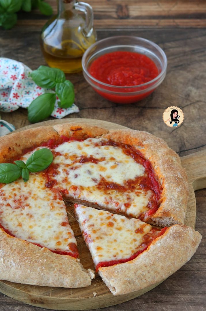 PIZZA INTEGRALE con lievito madre o lievito di birra