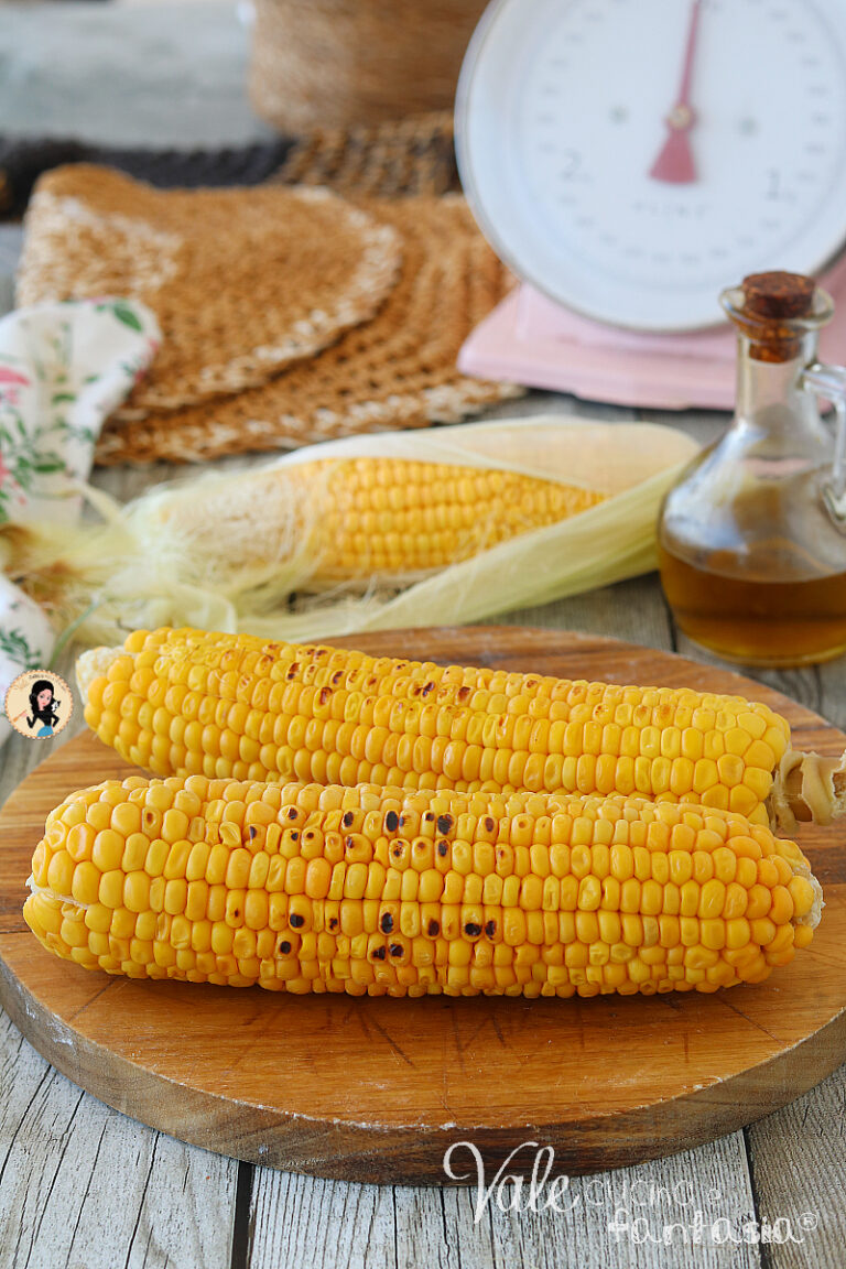 Come cucinare le pannocchie ricetta per cuocerle e come condirle