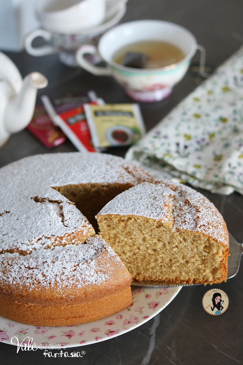 Torta al tè nero ricetta morbida senza burro e senza latte.