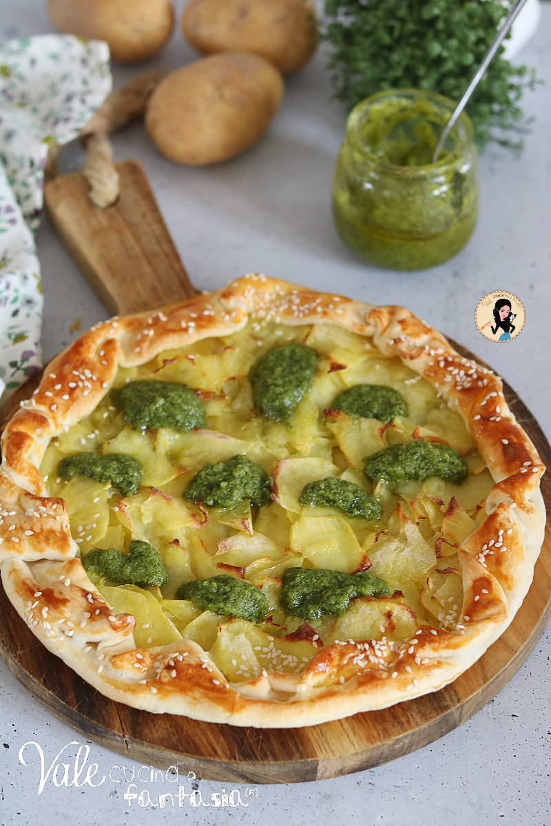 Torta salata con patate e pesto ricetta facile e veloce