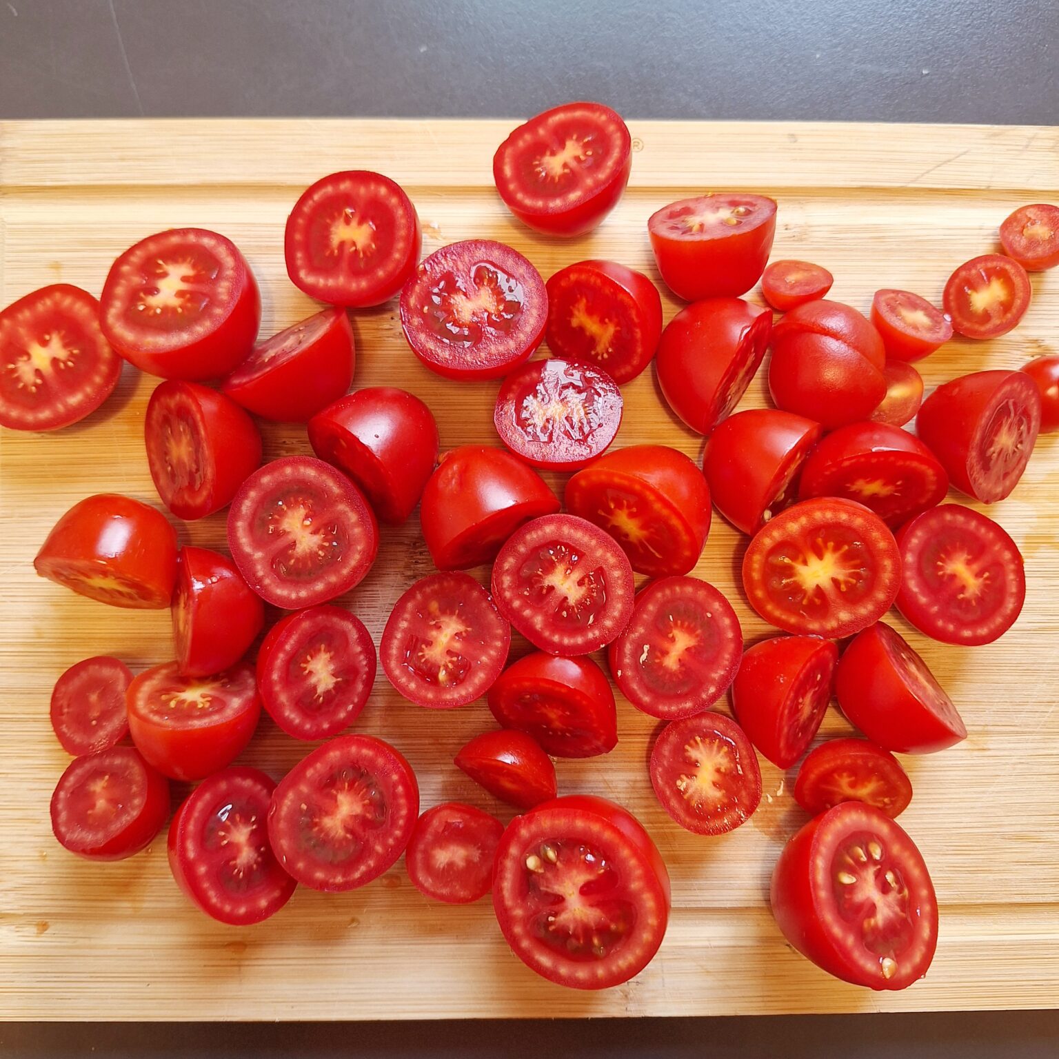 Ali di Razza al Forno con Pomodorini Olive e Capperi - Le Ricette di ...
