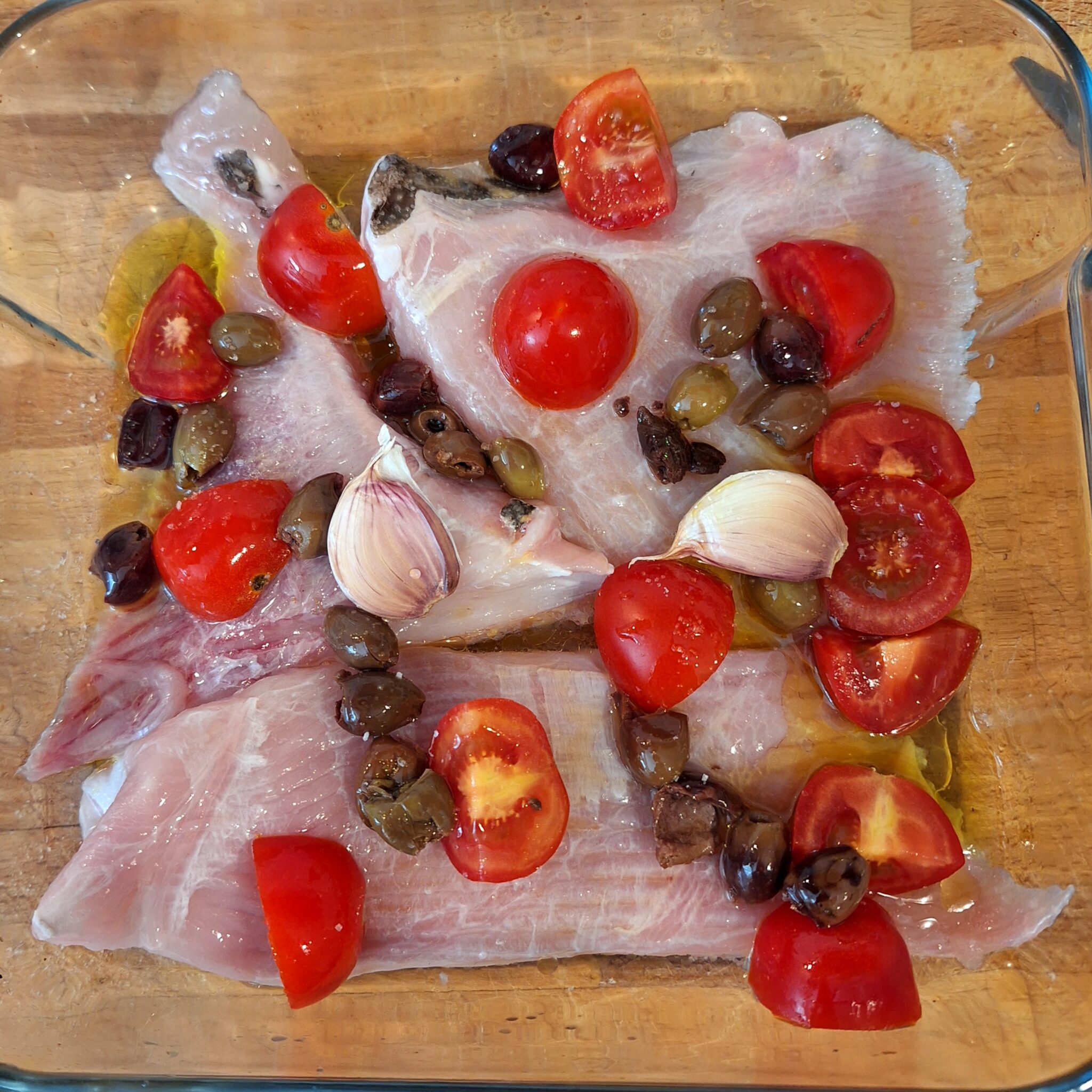 Ali di Razza al Forno con Pomodorini Olive e Capperi - Le Ricette di ...