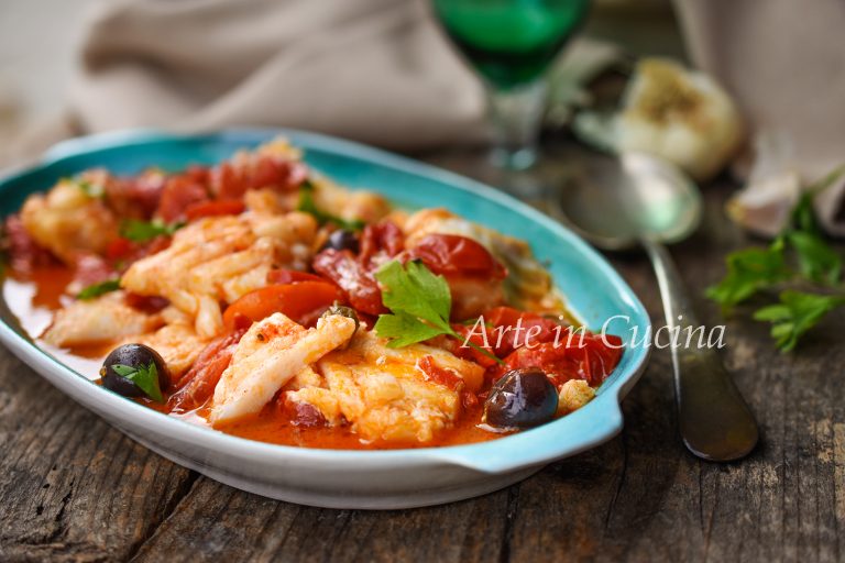 FILETTI DI BACCALA' ALLA NAPOLETANA ricetta leggera e veloce