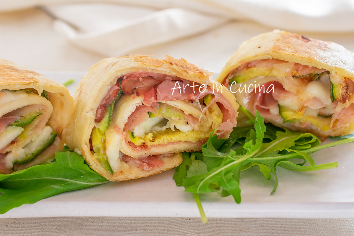 ROTOLINI DI PIADINA CON ZUCCHINE e SPECK facili e veloci