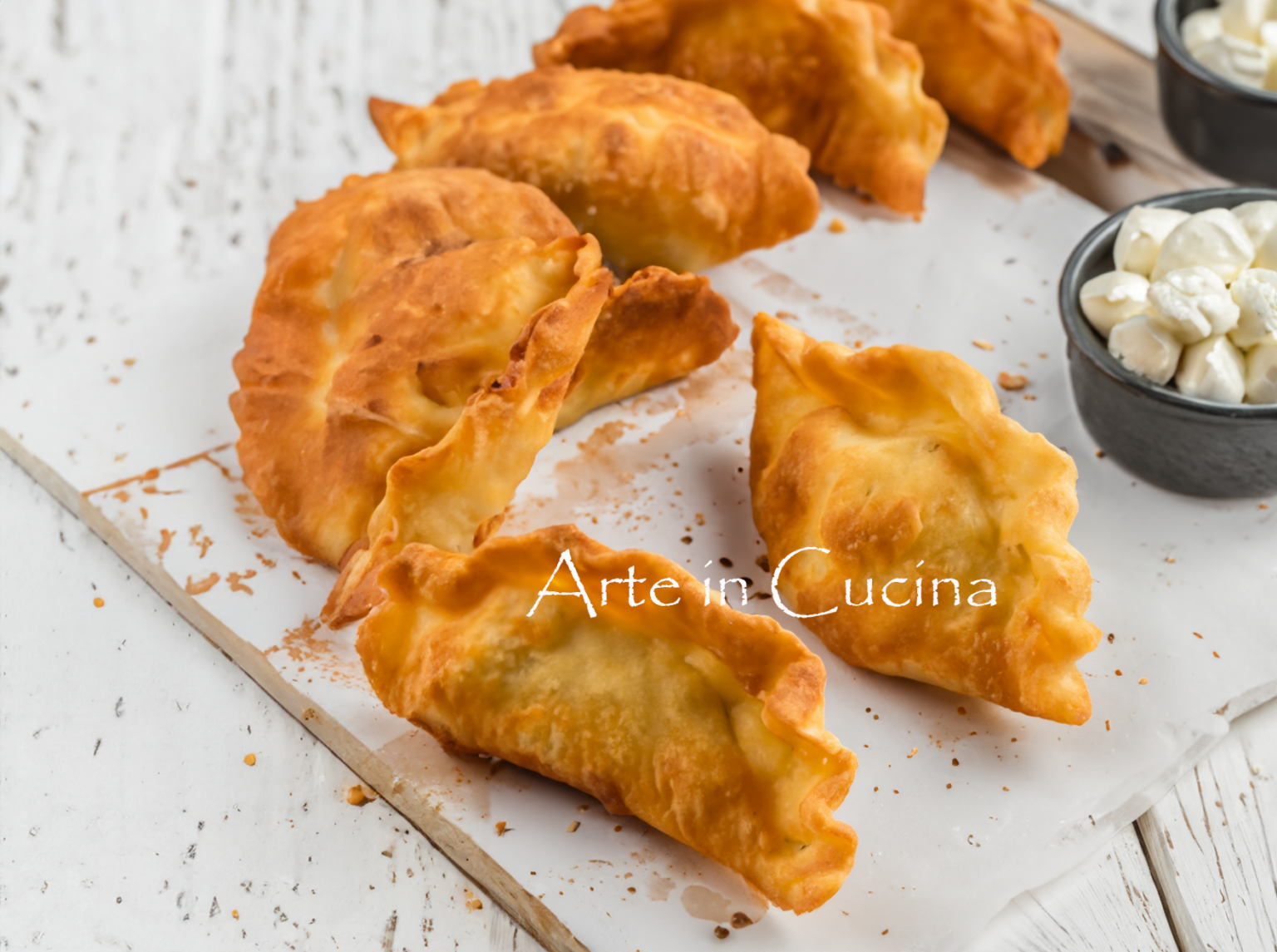 PANZEROTTI 10 MINUTI CON MOZZARELLA in padella