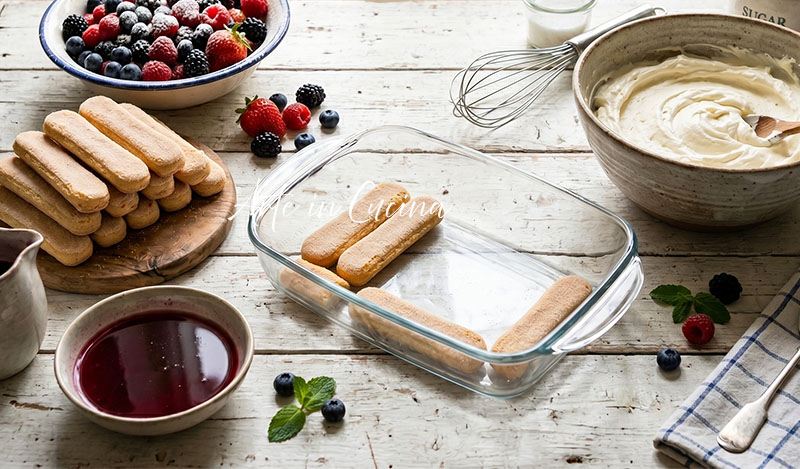 TIRAMISù ai FRUTTI di BOSCO: dolce estivo cremoso e goloso